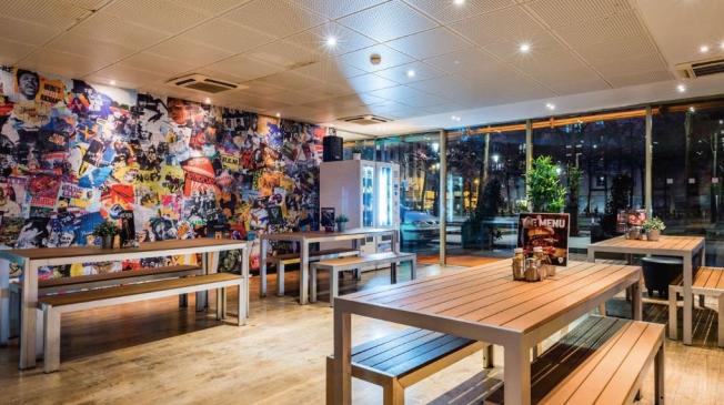 Bar Le Belushi's Canal à Paris - Réserver avec LesBarrés